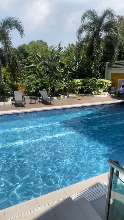 Lancris Residences 2 Bedroom Entire Apartment near Airport with Pool ...