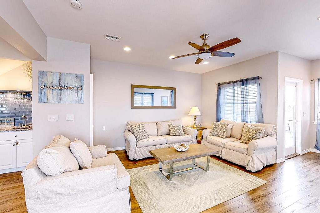 Sharp Reef on the Gulf #5, Pensacola (updated prices 2025)