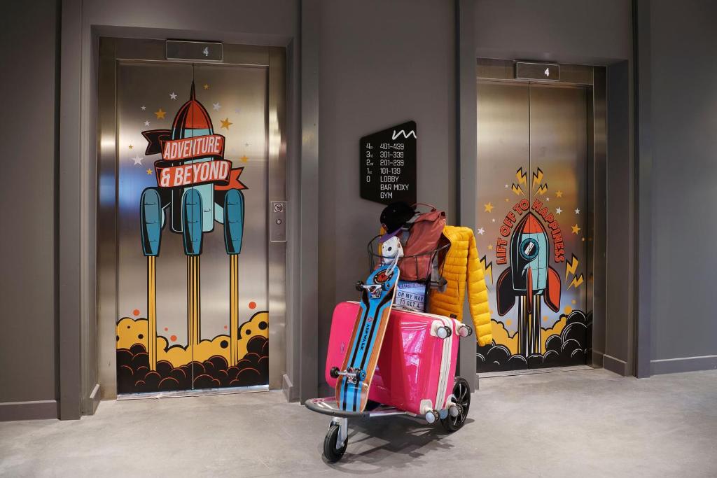 Moxy Slough, Slough (updated prices 2025)