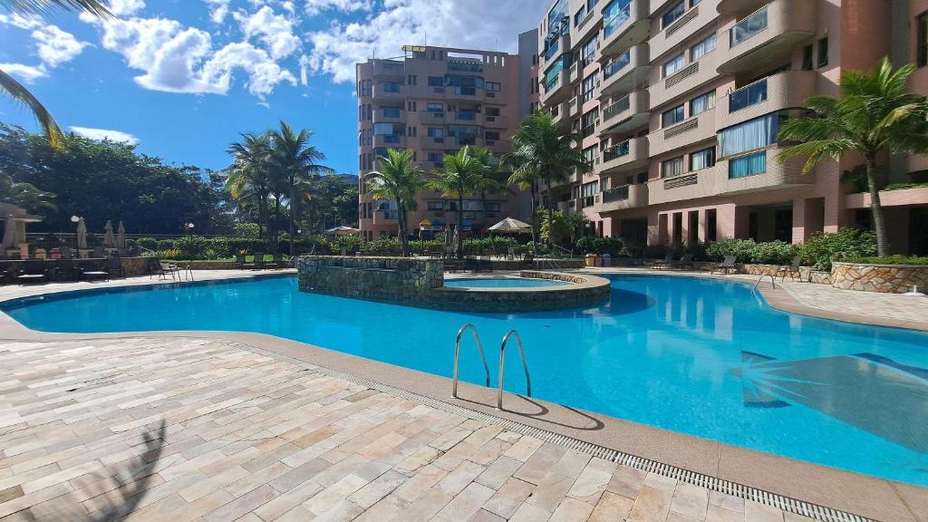 Lindo apto Resort com Vista praia Barra Ocean Drive - ao lado do Rock ...