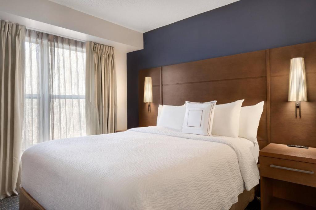 Residence Inn by Marriott West Springfield, West Springfield (updated ...