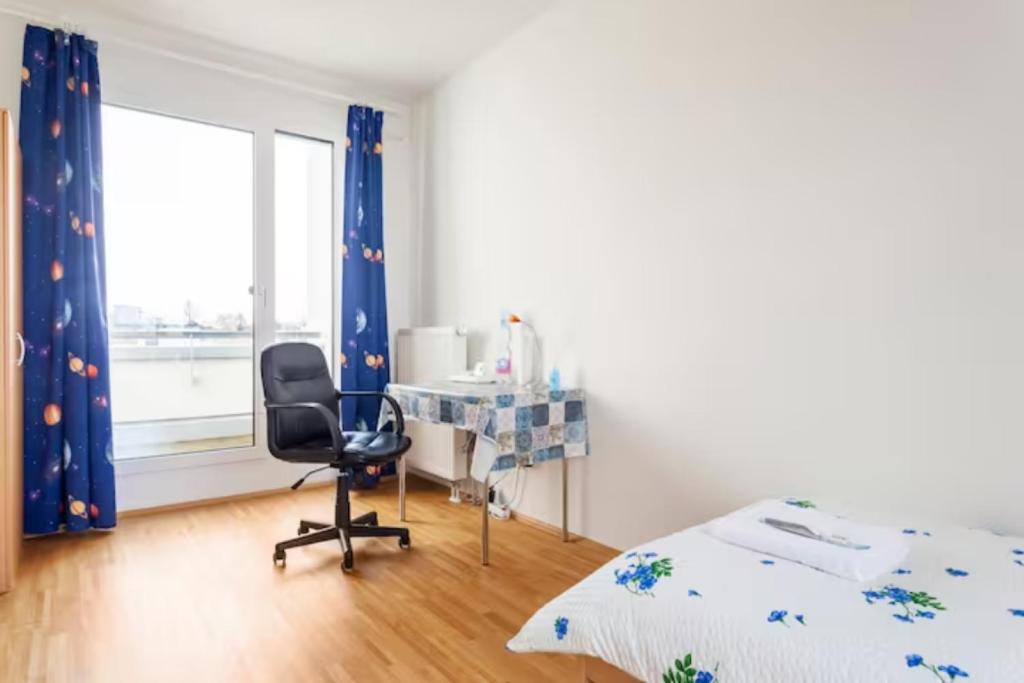 Privatzimmer mit Balkon-Richtung Messe, Hannover (updated prices 2025)