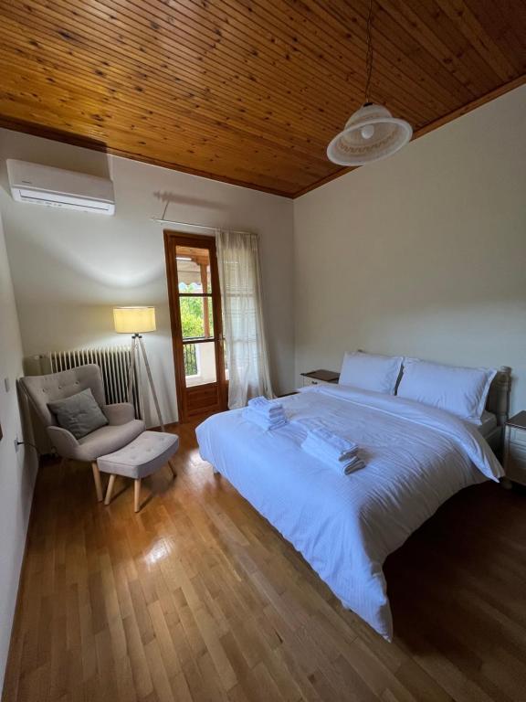 Lemon Tree House, Leonidion (updated prices 2026)