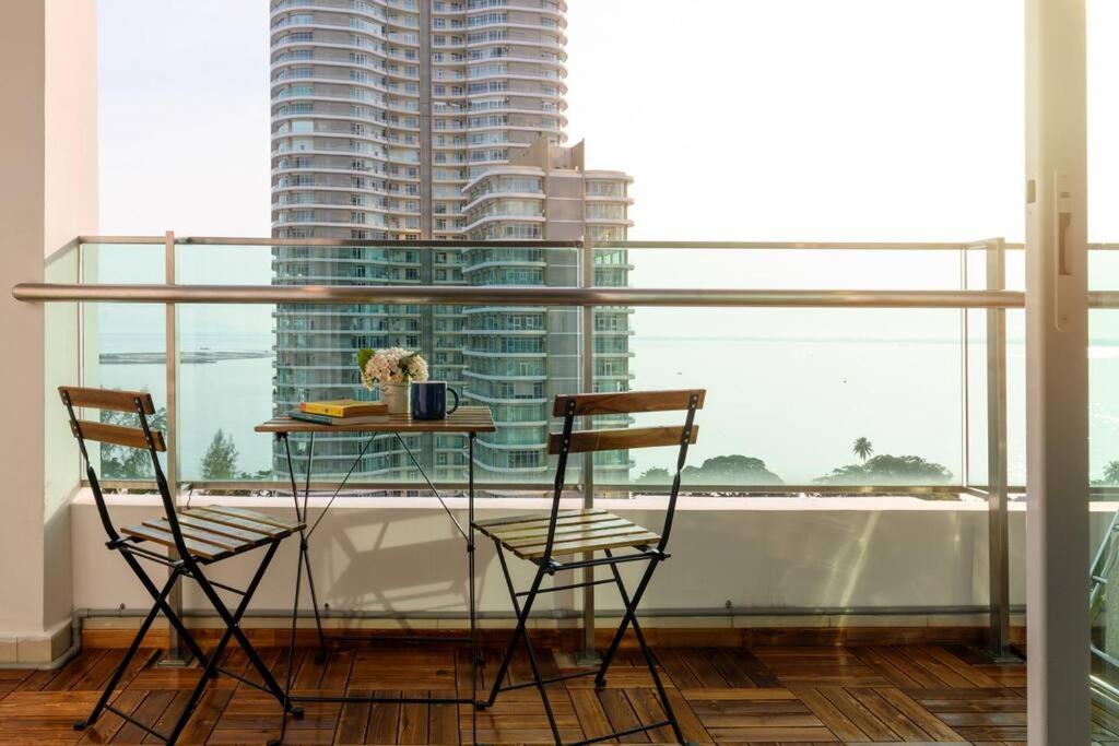 2R2B/Harmony Sunrise/1~8pax/Gurney/Mansion One, George Town (updated ...