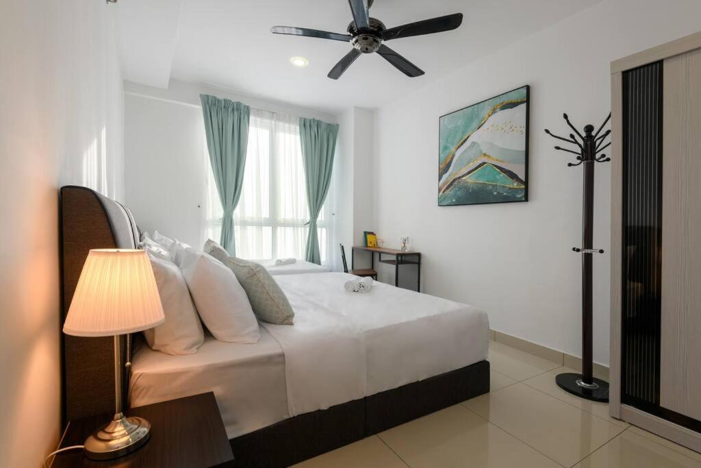 2R2B/Harmony Sunrise/1~8pax/Gurney/Mansion One, George Town (updated ...