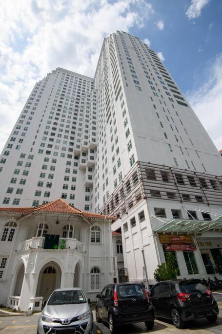 2R2B/Harmony Sunrise/1~8pax/Gurney/Mansion One, George Town (updated ...