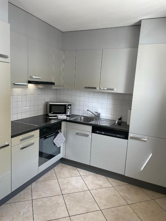 Appartamento 464 nel CUORE di Locarno con piscina, Locarno (updated ...