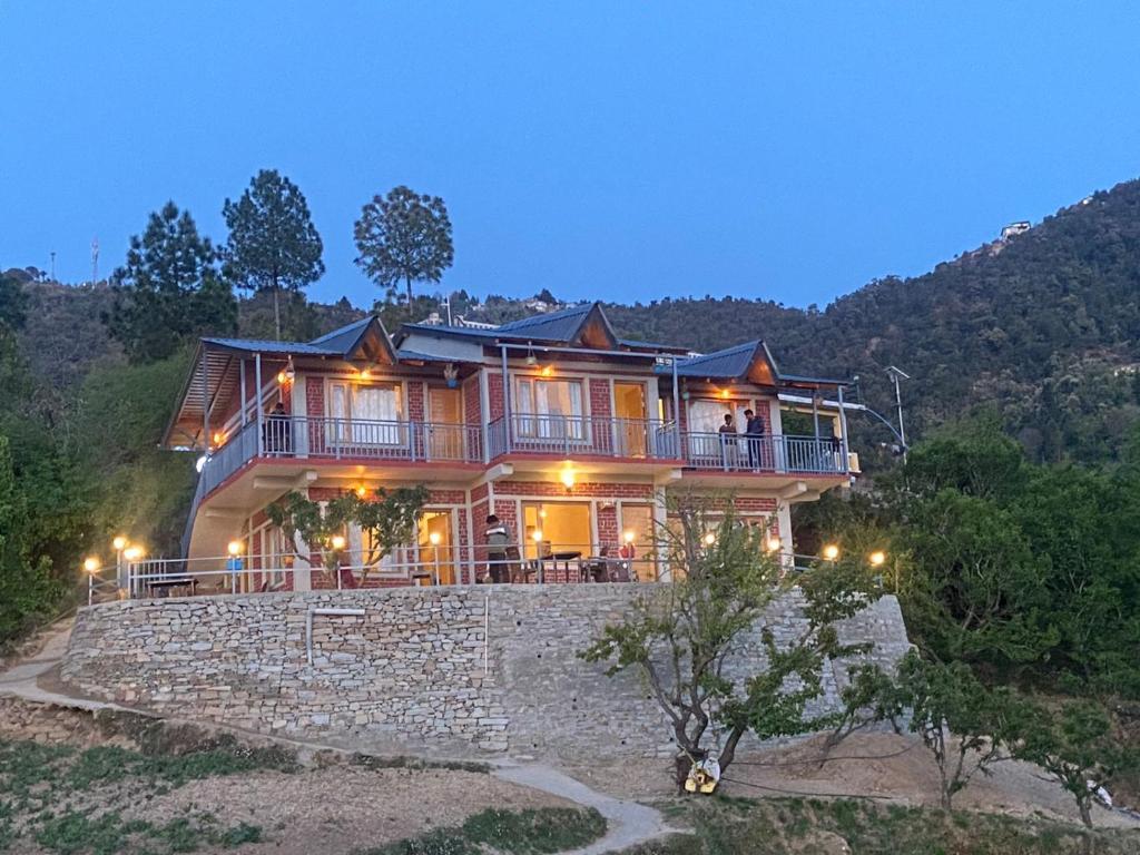 Saanidhya Homestay, Mukteshwar – Updated 2024 Prices