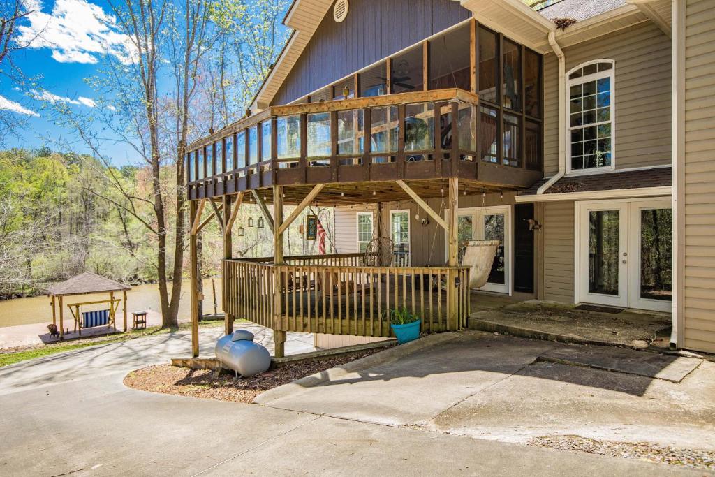 6br 3ba Lake Front Home, Alexander City (updated prices 2025)