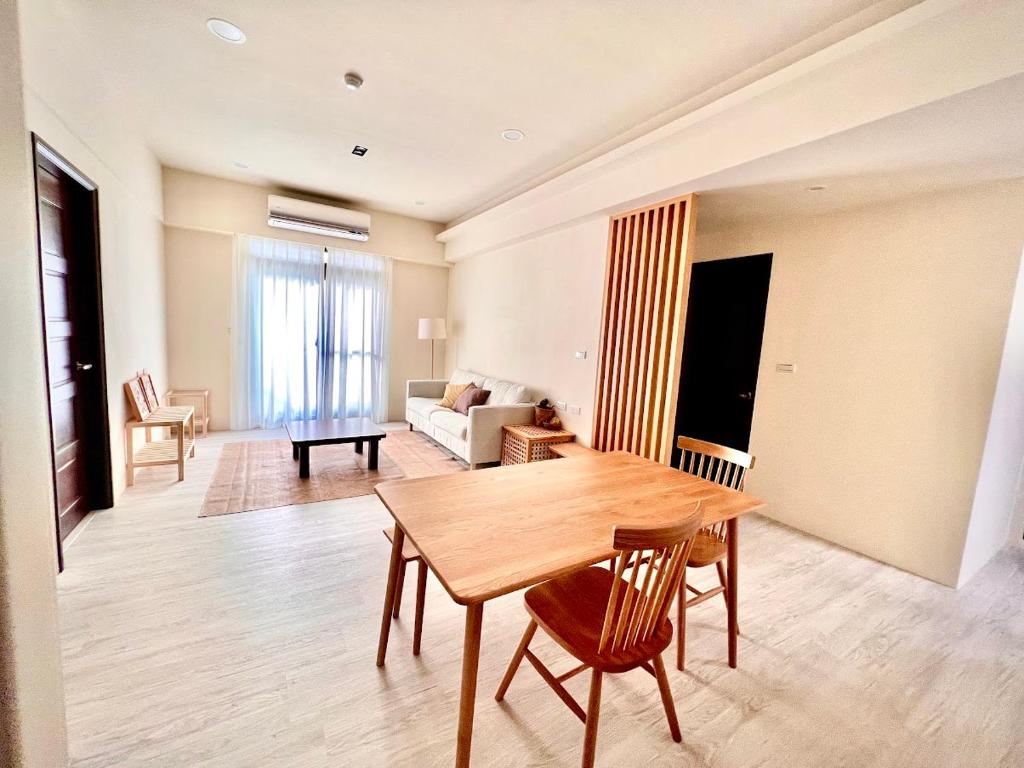 One Suitcase, Toufen (updated prices 2025)