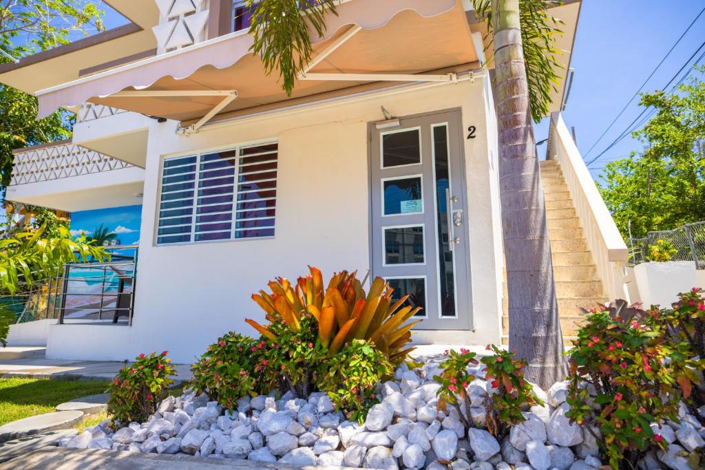 Chris Guest House, Rincon (updated prices 2025)