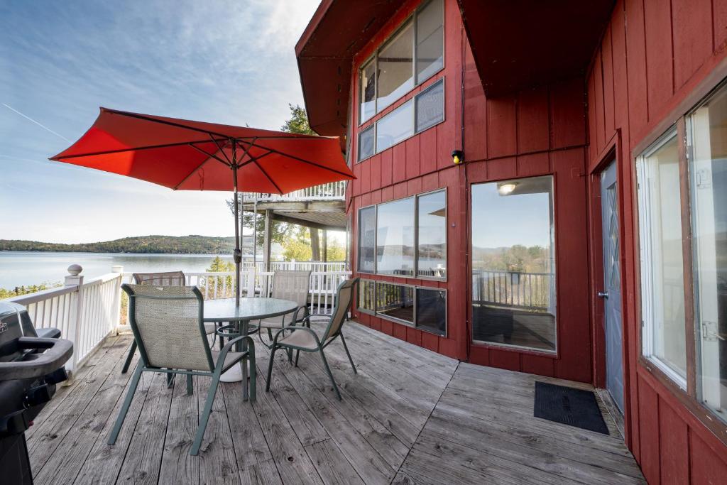 Depe Dene Lakeside Resort, Lake George (updated prices 2025)