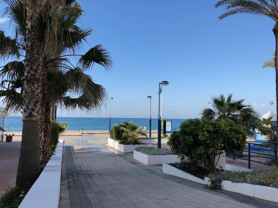 Sea View Apt steps to beach, Torrox Costa (precios actualizados 2026)