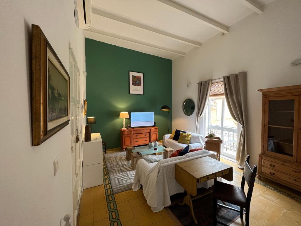 Sliema Balluta 2 b/r apartment, Sliema (updated prices 2026)