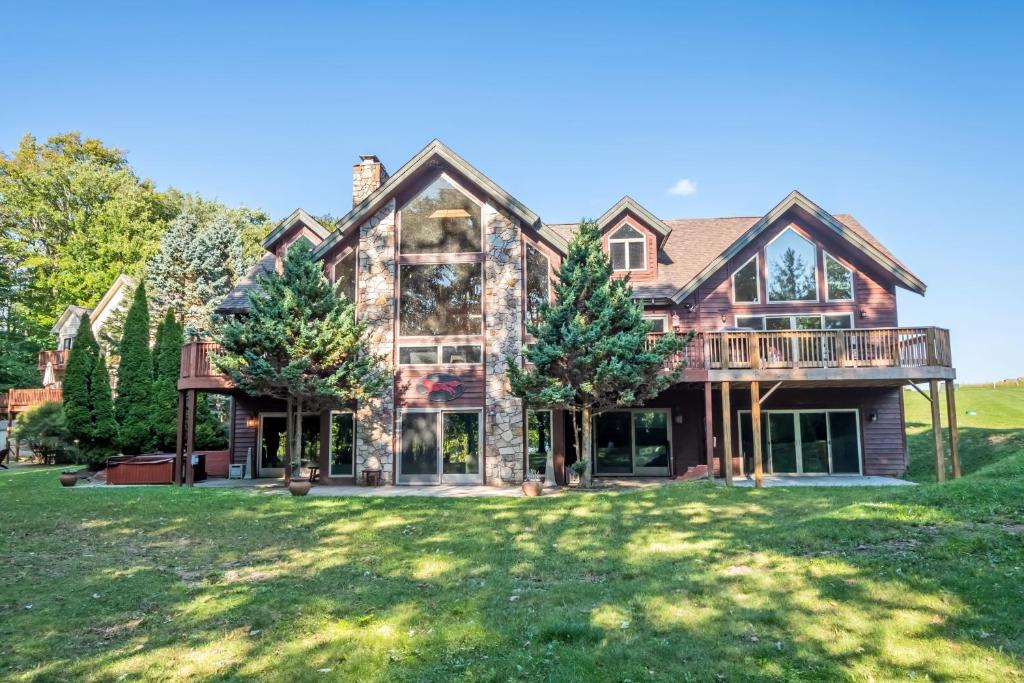 Red Fox, Swanton (updated prices 2025)