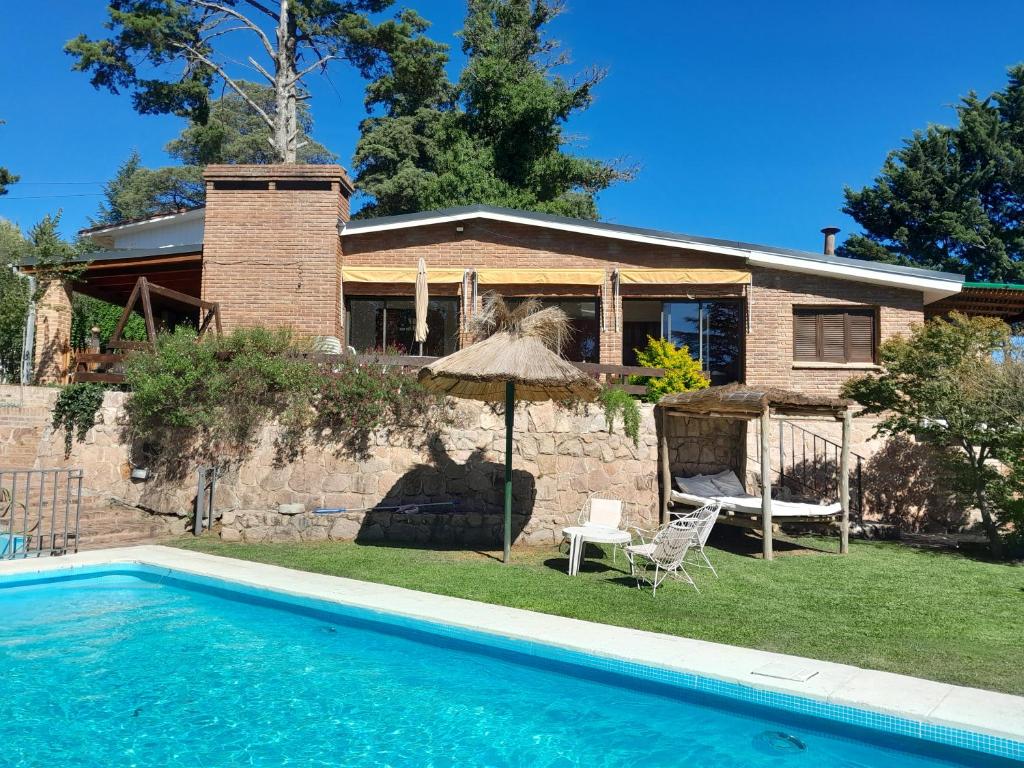 Casa frente al rio icho cruz 10 personas ideal varias parejas o ...