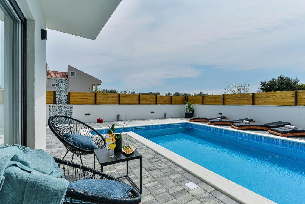 Villa JOMANI, Bibinje – Updated 2023 Prices