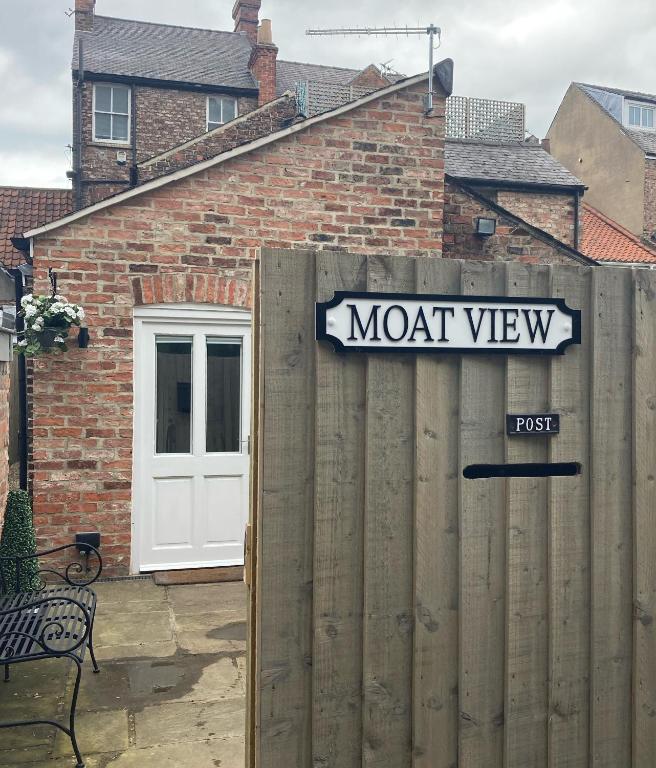 Moat View FREE PARKING, CENTRAL, EV PLUG, York (updated prices 2026)