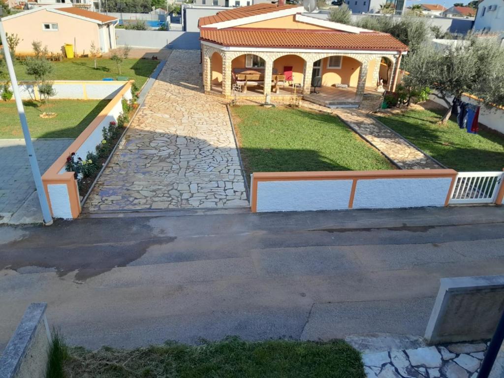 Studio apartman I mali apartman, Vir (updated prices 2024)