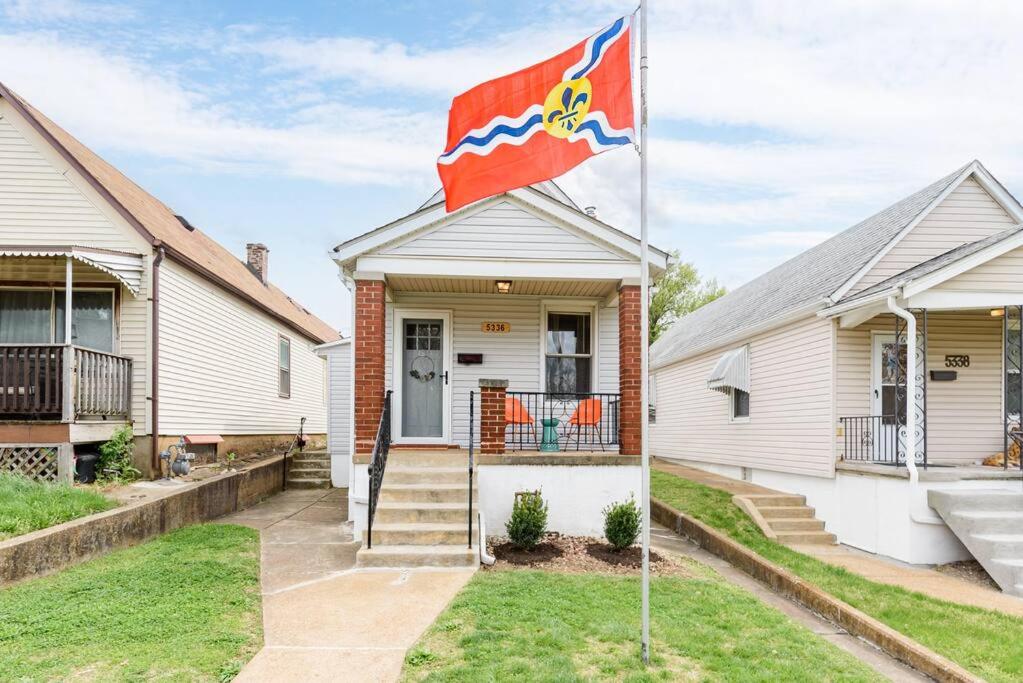 Cozy Family Cottage - Historic Top of The Hill, Tower Grove (updated ...