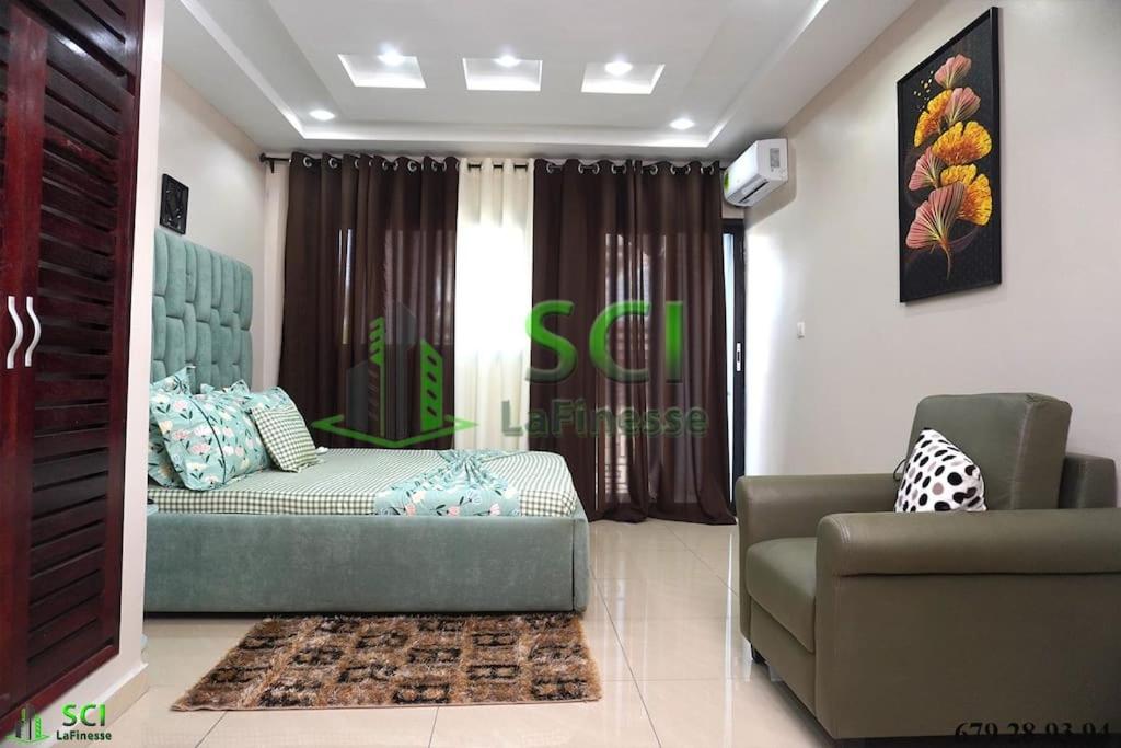 Appartement Convivial 1 chambre - SCI LaFinesse, Douala (tarifs actualisés, 2026)