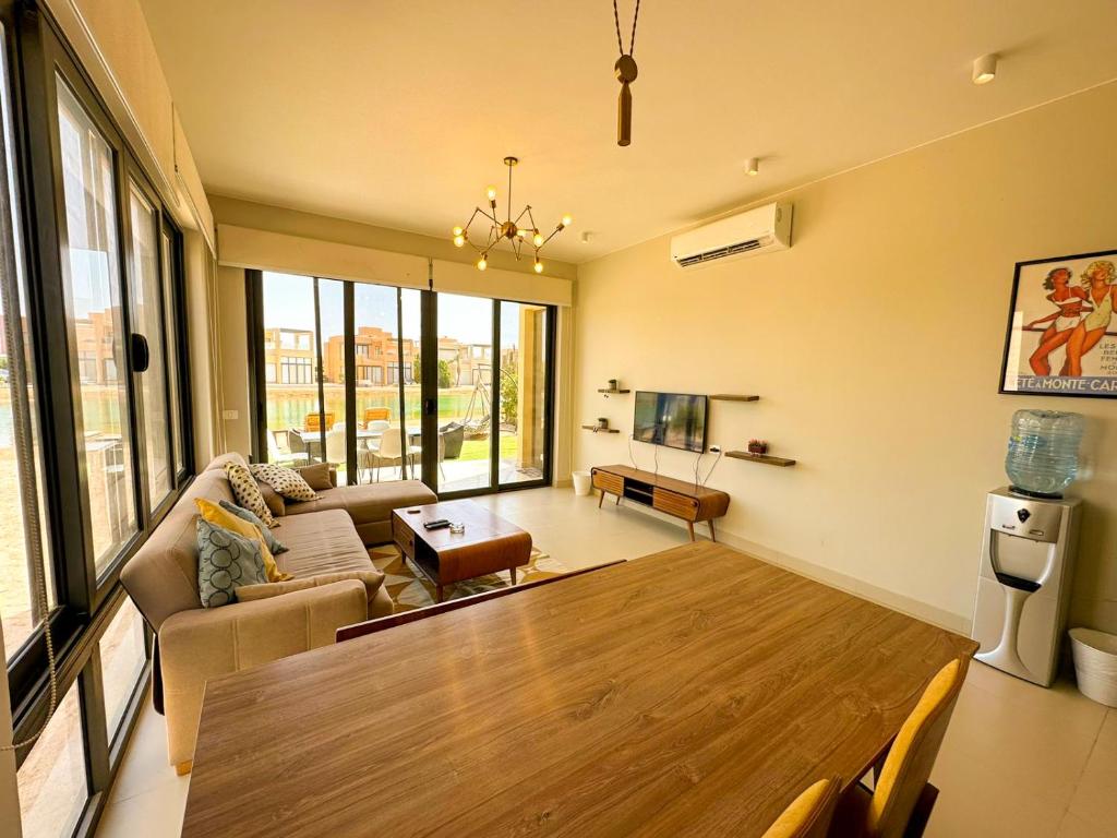 Luxury 3 bedrooms town house, Hurghada (updated prices 2024)