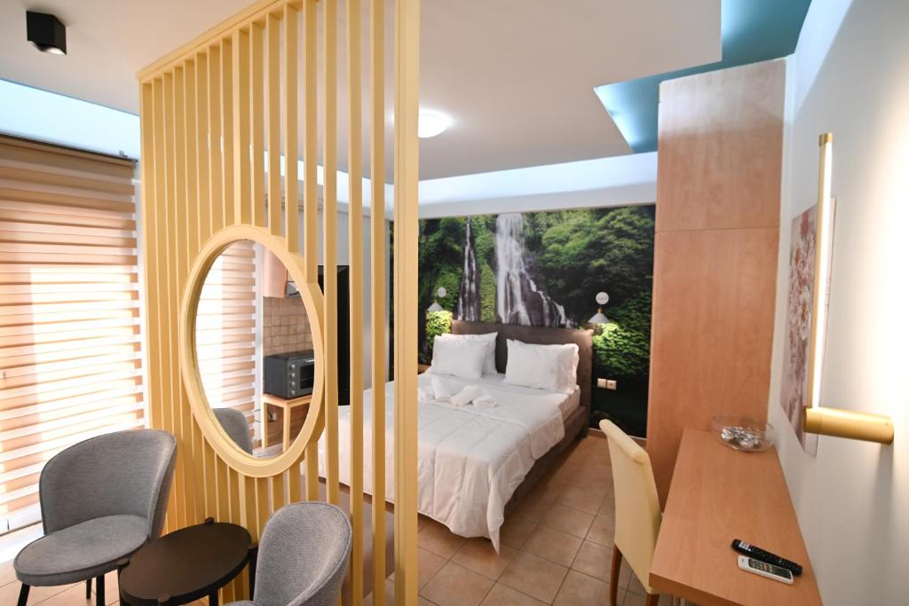 THE WHOLE PACKET C3 center with parking, Larisa (updated prices 2025)