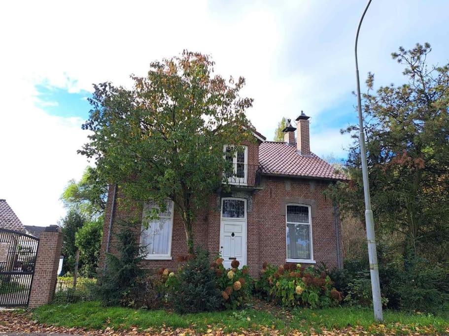 Classic Dutch Mansion in the heart of Netherlands, Wadenoijen (updated ...