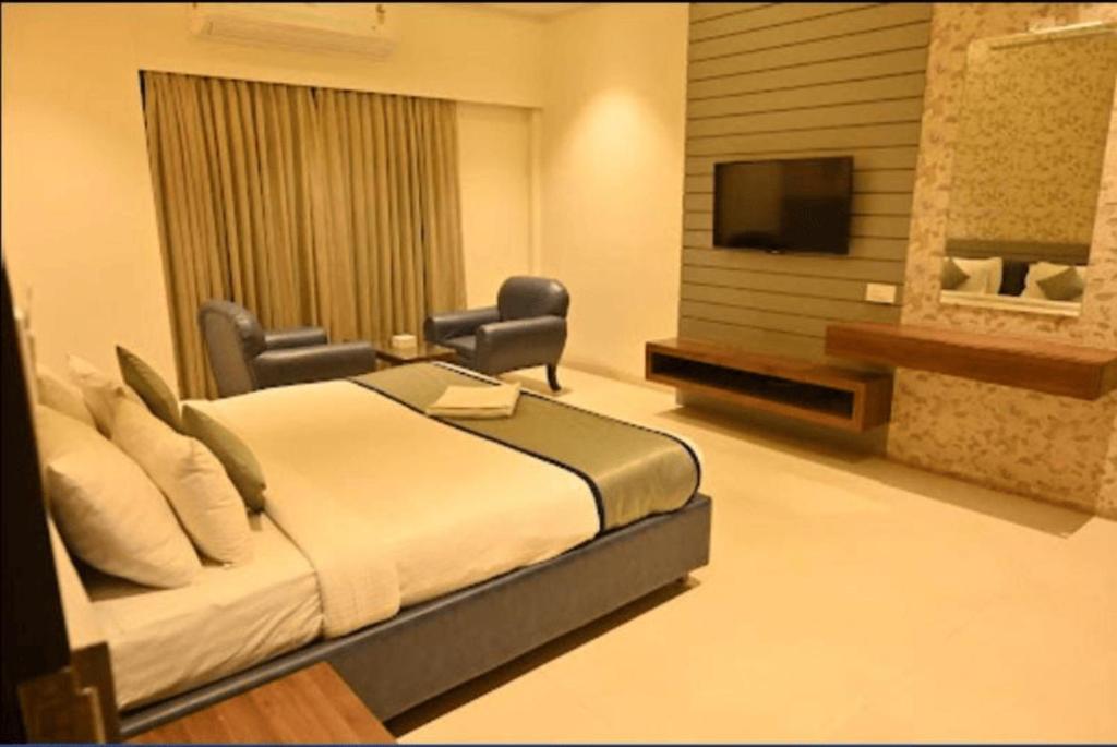 Hotel Mayur, Rāj Nāndgaon – Updated 2023 Prices