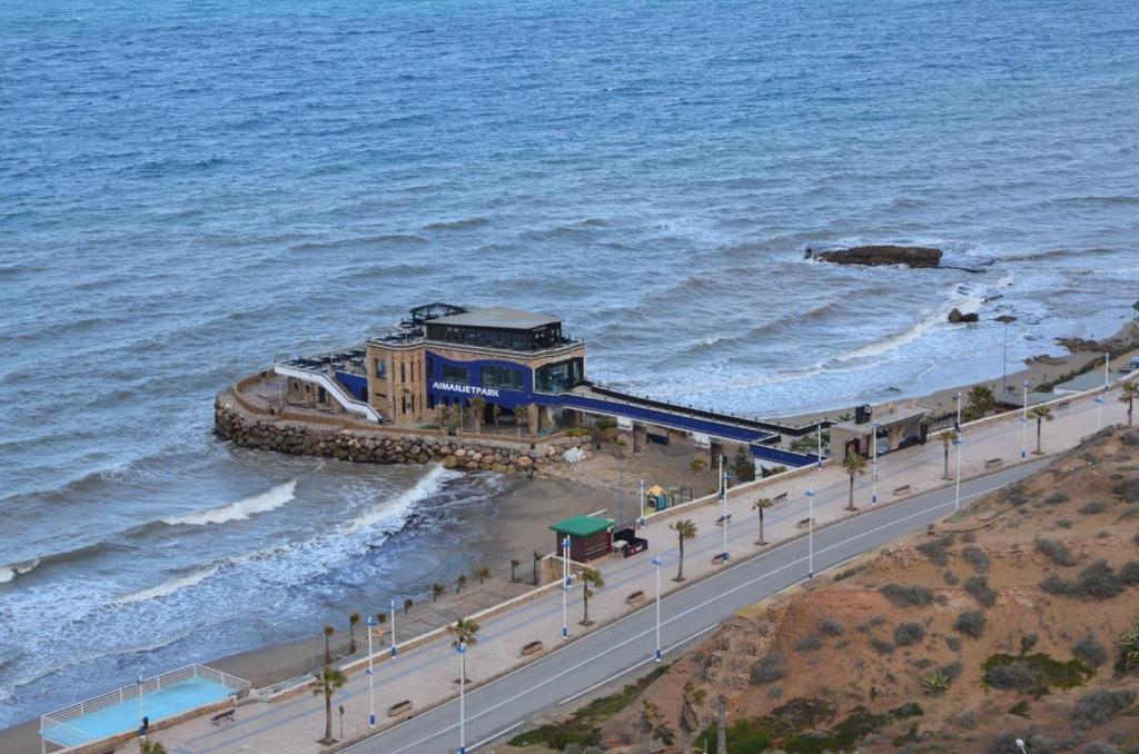 Al Hoceima - Bades, Эль-Хосейма (актуальные цены 2025 года)