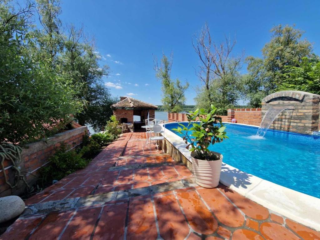 Holiday home Dunavsko Gnezdo, Belgrade, Serbia - Booking.com