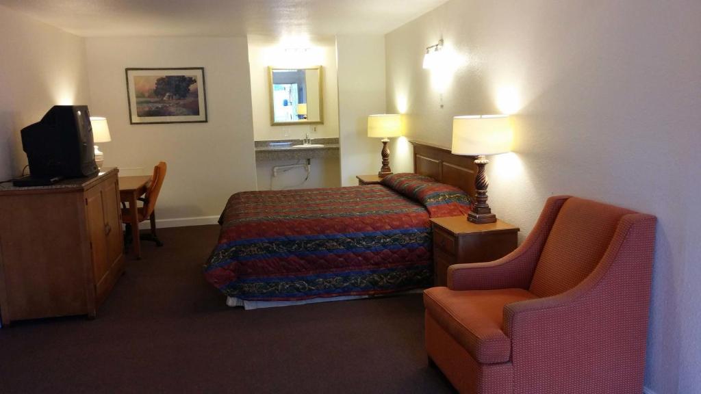 Country Regency Inn & Suites, Manvel (updated prices 2025)
