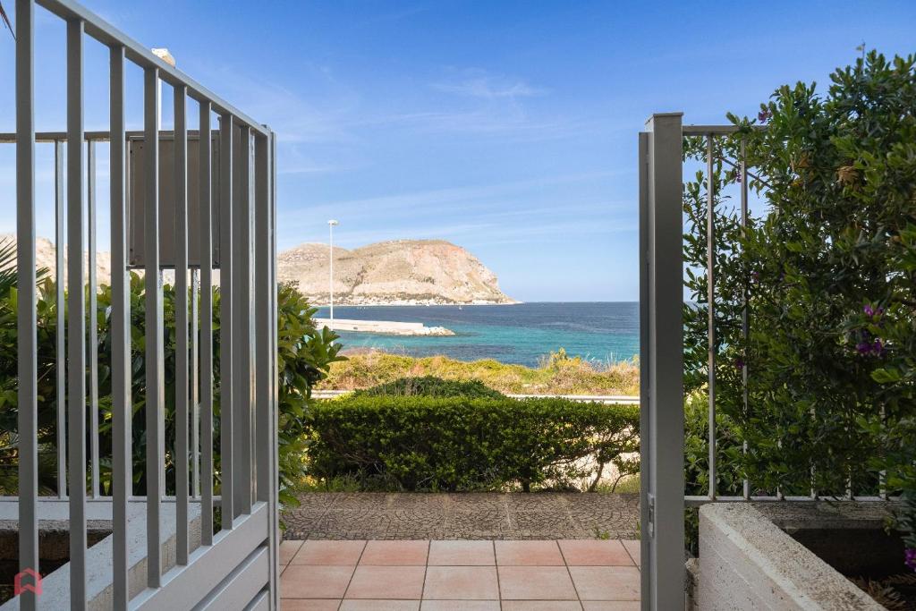 Le Calette dell'Addaura by DomuSicily, Mondello (updated prices 2025)