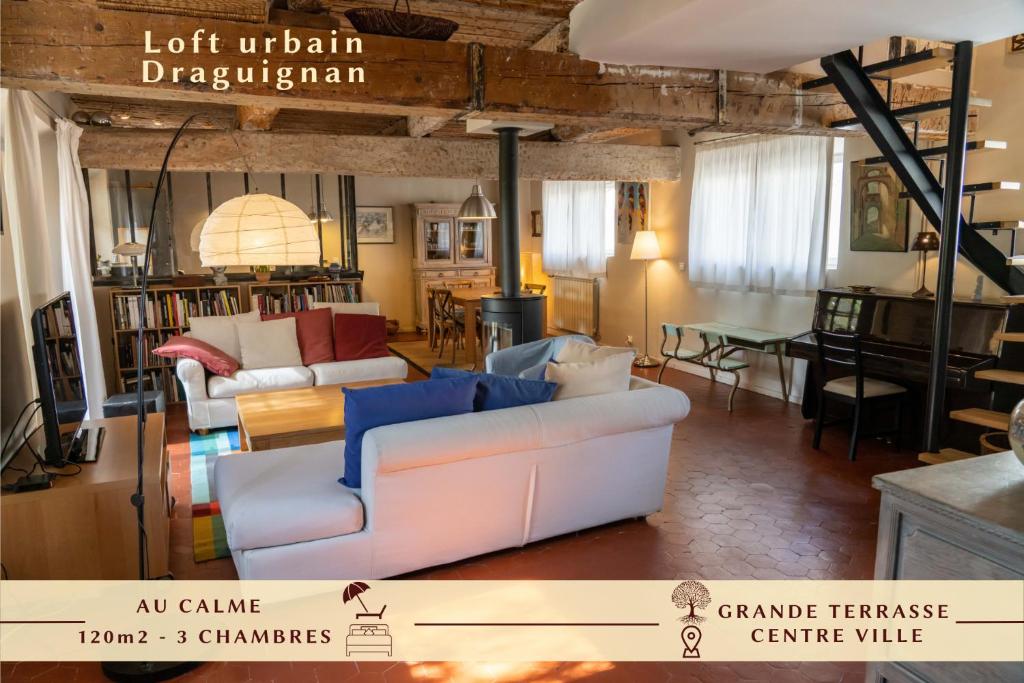 Loft urbain avec balcon-terrasse dans les arbres, Draguignan (updated prices 2024)