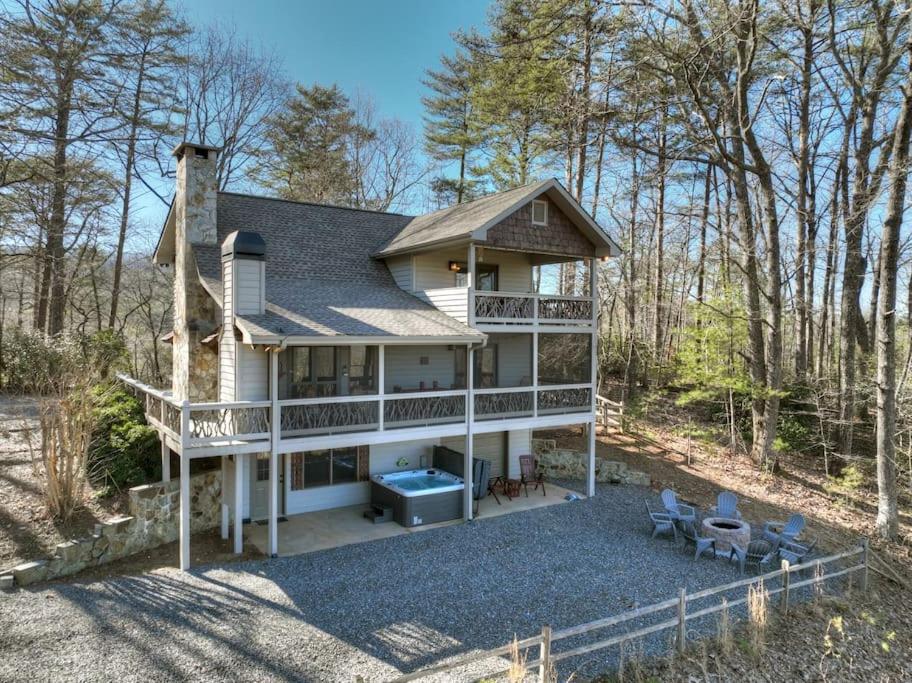 Majestic Mountain Retreat with Hot Tub & Mtn Views, Blue Ridge (updated ...