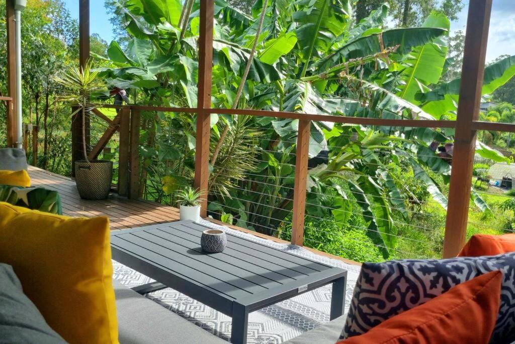 Deluxe Suite with Fireplace & Pond, Noosa Hinterland, Doonan (updated ...