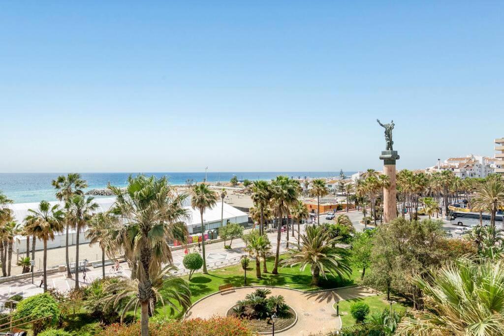 Beachfront Penthouse with sea views Puerto Banus, Marbella (updated ...