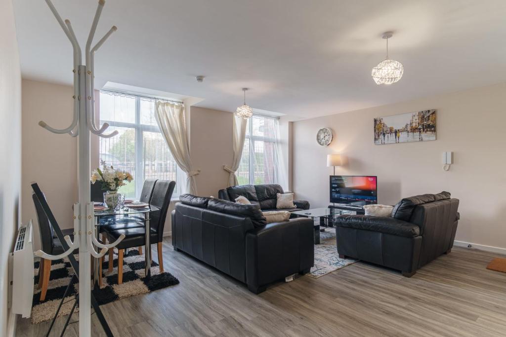 Bright 1 Bed Manchester Flat - Sleeps 3, Manchester (updated prices 2025)