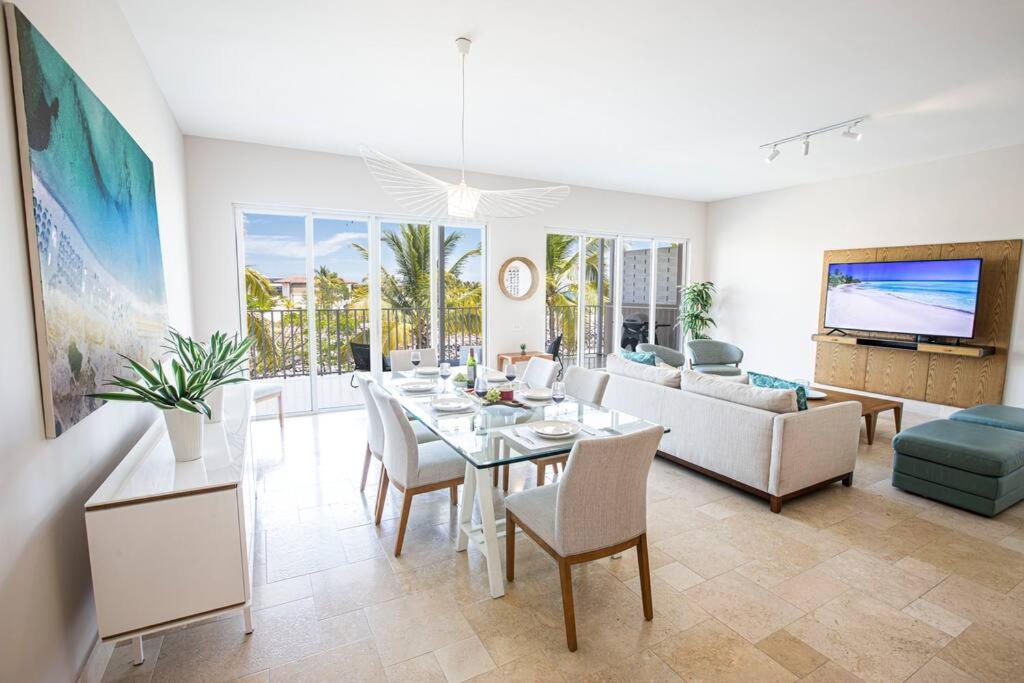 Modern Apartment - Steps to Puntarena Beach Club & Shops - Marina ...