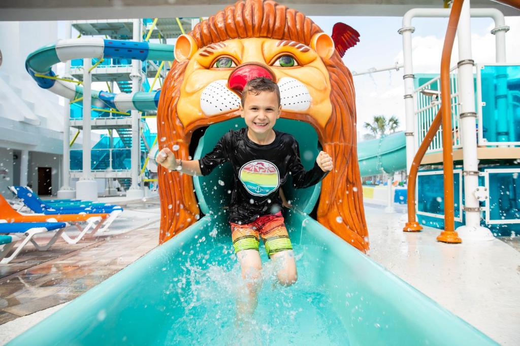 Landmark Resort, Myrtle Beach (updated prices 2025)