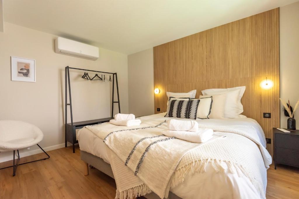 Le Boho . Centre-ville Mâcon . Proche gare . Design . Neuf . Wifi ...