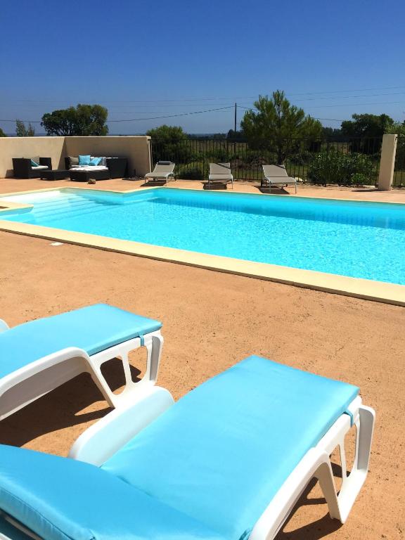 Villa De 2 Chambres Avec Vue Sur La Mer Piscine Partagee Et Jardin Amenage A Serra Di Fiumorbo A 4 Km De La Plage - Corse
