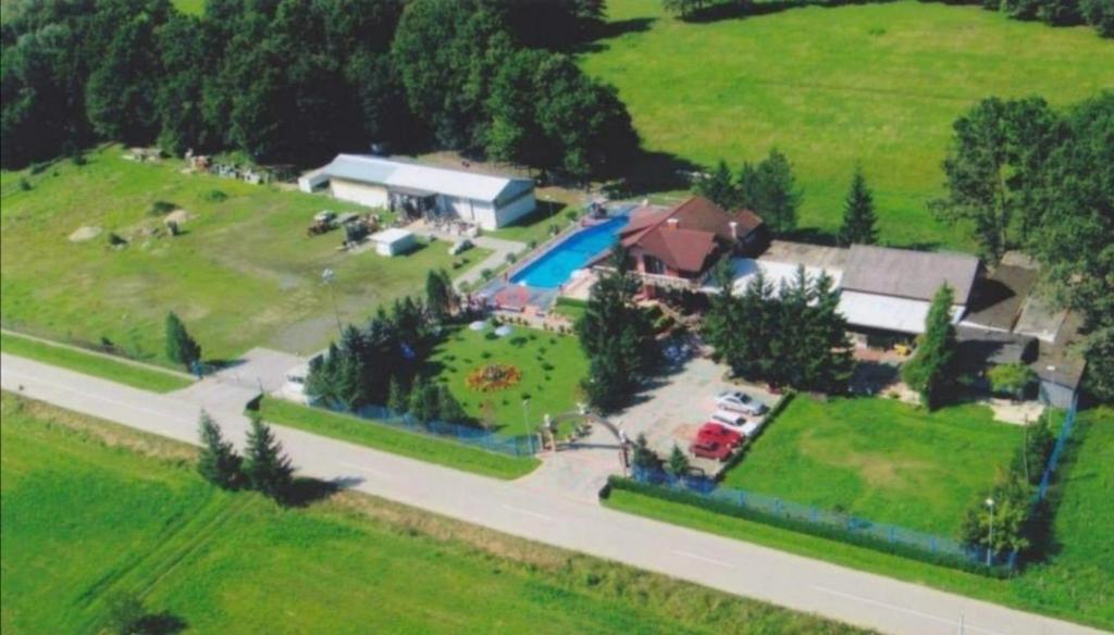 Stevin ranc, Bosanska Dubica (updated prices 2025)