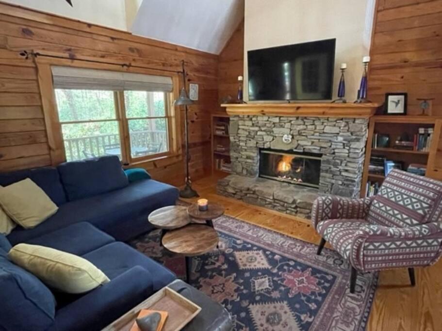 The Cabin In Saluda - Beautiful, private and peaceful mountain cabin ...