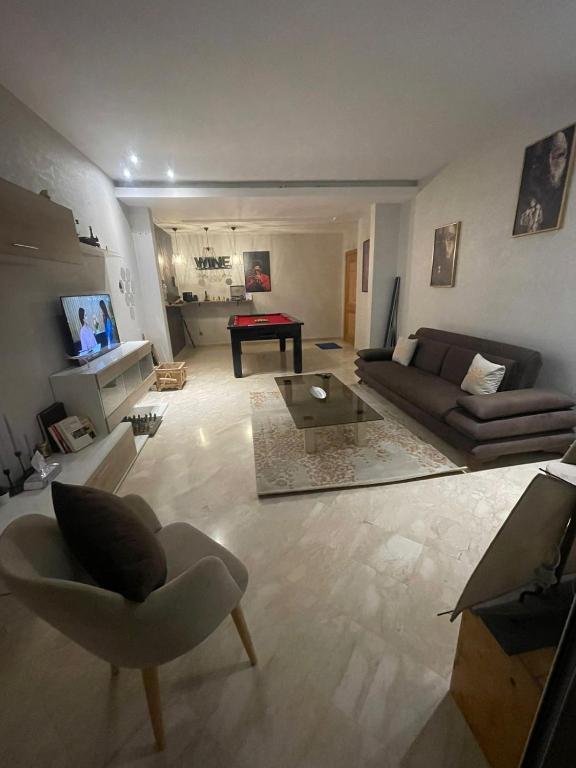 BoBo House Airport, Nouaceur (updated prices 2025)