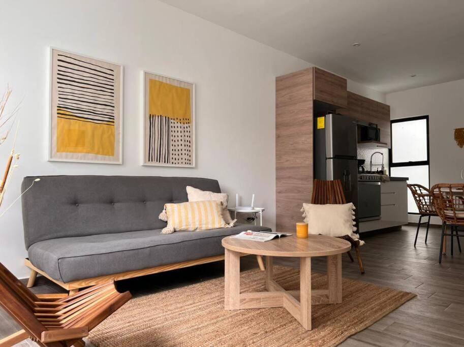 DepaCarlota en La Roma y roof garden, Mexico City (updated prices 2025)