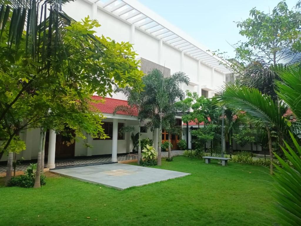 Nilan Zingle Resorts Pondy, Puducherry (updated prices 2024)