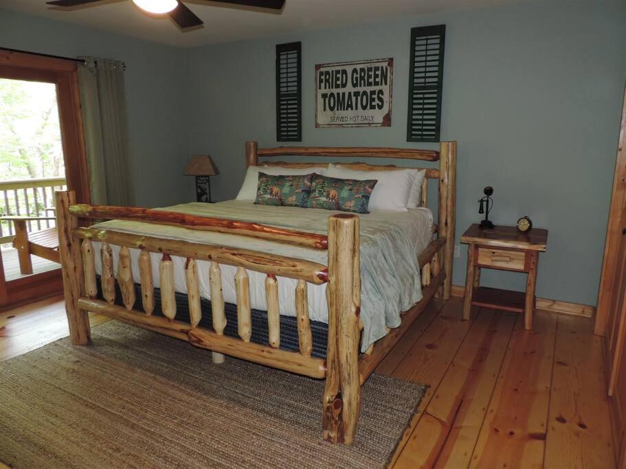 Luxurious Cabin on Cartecay River, Ellijay – Updated 2024 Prices