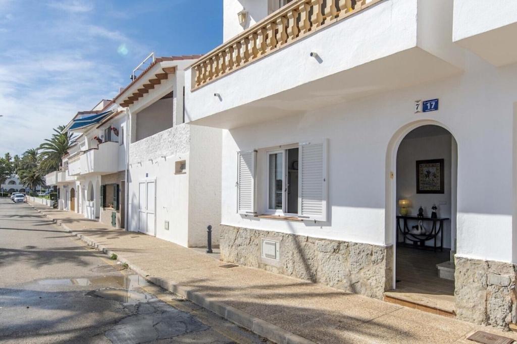 Casa Abril, S'Algar (updated prices 2024)