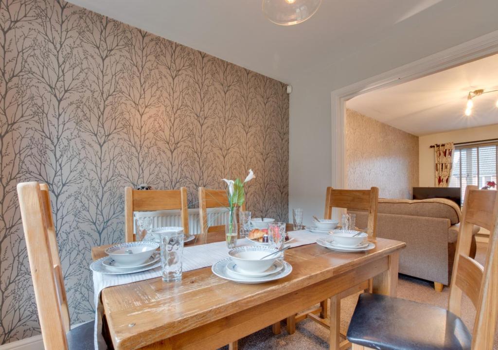 45 Phoenix Drive, Scarborough – Updated 2024 Prices